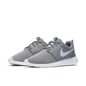 Nike Roshe One Sneakers - Grey/white