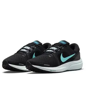 Nike Zoom Vomero 16 Sneakers