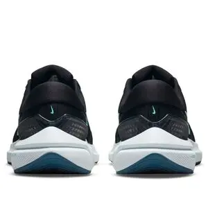 Nike Zoom Vomero 16 Sneakers