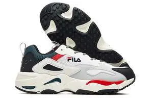 FILA Tracer Low Top Sneakers