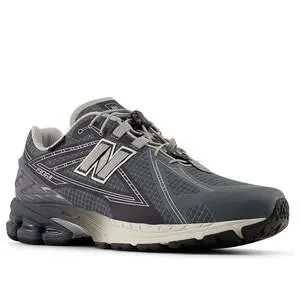 NEW BALANCE 1906 Gore-tex Sneakers