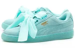 PUMA Suede Heart Aruba Sneakers