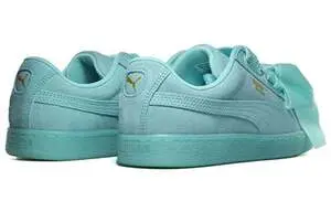 PUMA Suede Heart Aruba Sneakers