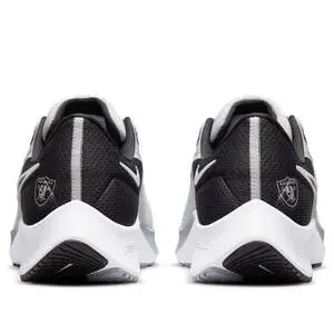 Nike Nfl X Air Zoom Pegasus 38 'las Vegas Raiders' Athletic Sneakers - Black/white