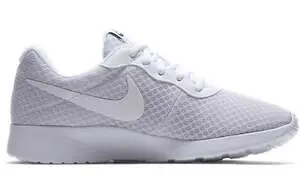 Nike Tanjun Sneakers - White