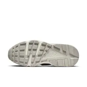Nike Huarache Low Top Sneakers - White/gray