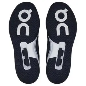 On The Roger Clubhouse Pro Sneakers - Black/white