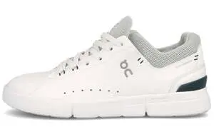 On The Roger Advantage Sneakers