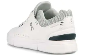 On The Roger Advantage Sneakers