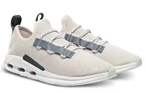 On Cloudeasy Sneakers