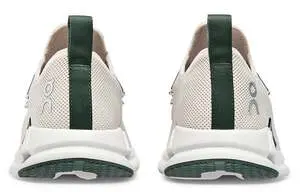 On Cloudeasy Sneakers