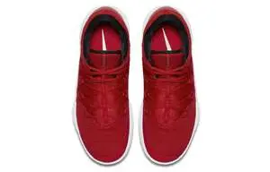 Nike Hyperdunk X Low Tb Athletic Sneakers
