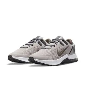 Nike Max Alpha Trainer 4 Sneakers - Grey/black