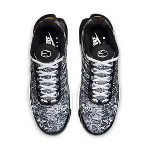 Nike Max Plus Shattered Ice Sneakers