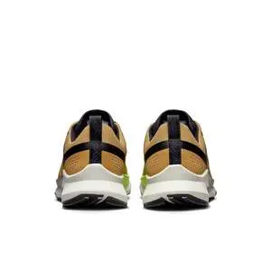 Nike React Pegasus Trail 4 Sneakers - Elemental Gold/light Bone/ghost Green