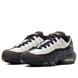 Nike Max 95 Essential Sneakers - Black