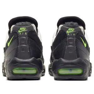 Nike Max 95 Essential Sneakers - Black