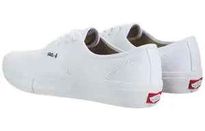 VANS Authentic Pro Sneakers - White