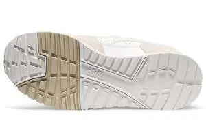 Asics Gel Saga Low Top Sneakers - White