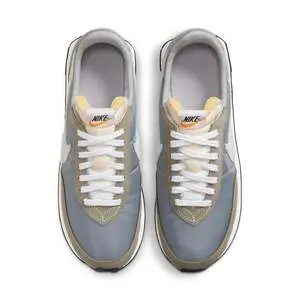 Nike Waffle Trainer 2 Se "mountain White" Low Top Sneakers - Grey/brown