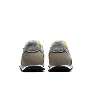Nike Waffle Trainer 2 Se "mountain White" Low Top Sneakers - Grey/brown