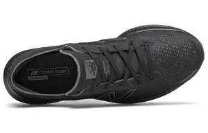 NEW BALANCE Pesu