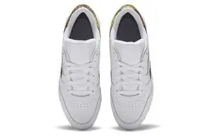 REEBOK Classic Leather Iridescent Snakeskin Stripe - White
