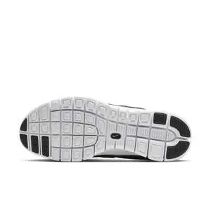 Nike Free Run 2 Athletic Sneakers - Black/white