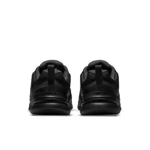 Nike Defy All Day Extra Wide Sneakers