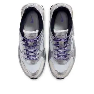 Nike Shox Enigma 9000 Sneakers