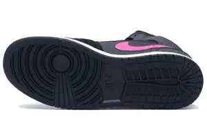 JORDAN 1 Retro Mid 'hyper Pink