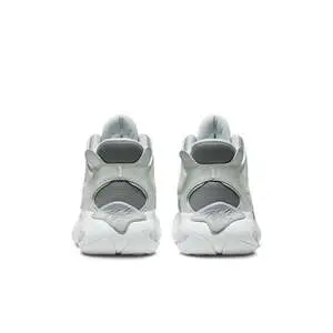 JORDAN Air Max Aura 4 Sneakers