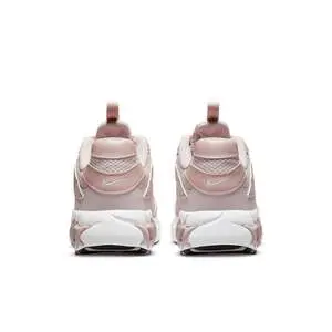 Nike Zoom Air Fire Low Top Sneakers - Pink