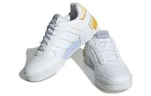 Adidas Postmove Se Low Top Sneakers