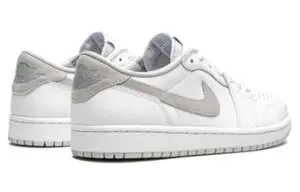 JORDAN 1 Retro Low Og Sneakers - White