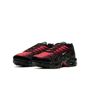 Nike Max Plus Sneakers - Black/red