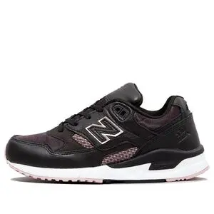 NEW BALANCE 530 Low Top Sneakers