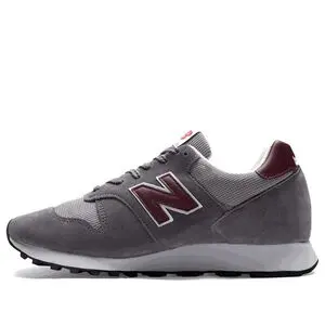 NEW BALANCE 855 Sneakers