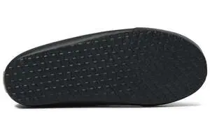 VANS Chukka Slip-er Low Top Sneakers
