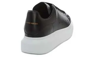 Alexander McQueen Oversized Sneaker - Black/white