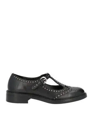 EMANUÉLLE VEE Emanuéllle Vee Leather Loafers With Stud Embellishments