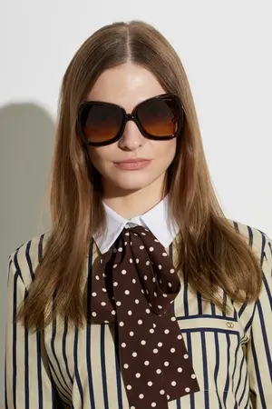 TOM FORD Oversized Square Frame Sunglasses - Brown