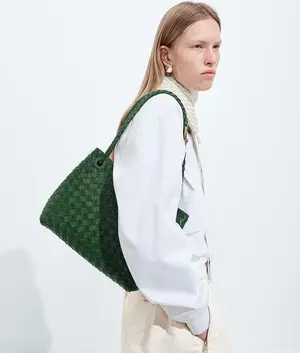 Bottega Veneta Andiamo - Basil