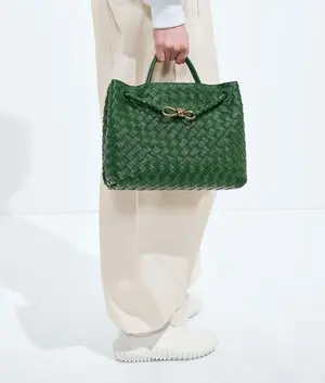 Bottega Veneta Andiamo - Basil