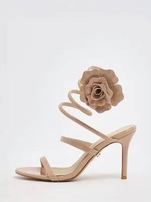 TWENTY FOURHAITCH Poniente Patent Leather Sandals With Applied Flower