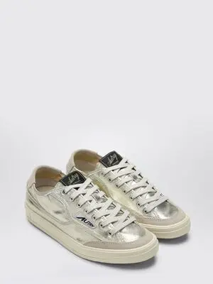 AUTRY Laminated Leather Sneakers