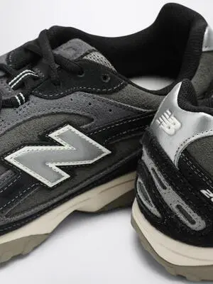 NEW BALANCE 204l Suede And Mesh Low-top Trainers With Applied Logo