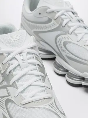 NEW BALANCE Abzorb 2000 Low-top Trainers With Stability Web Technology - White