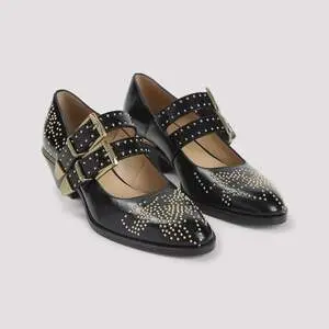 Chloé Susan Pumps With Buckled Straps And Stud Embellishments - Black