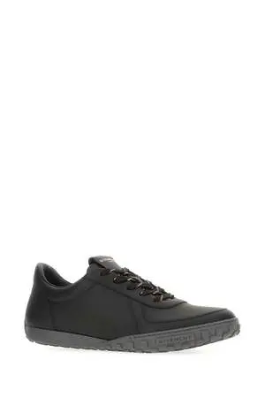 Givenchy Sneakers - Multicolor